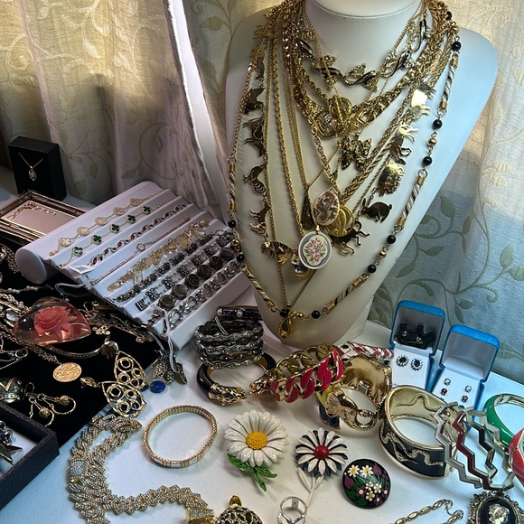 Posh Live Show | Jewelry | Jewelry Live Show | Poshmark